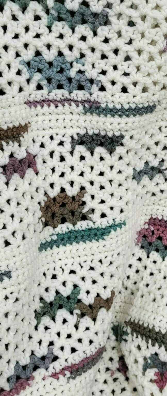 Ode to the V-stitch Crochet Blanket - BlanketswithHeart